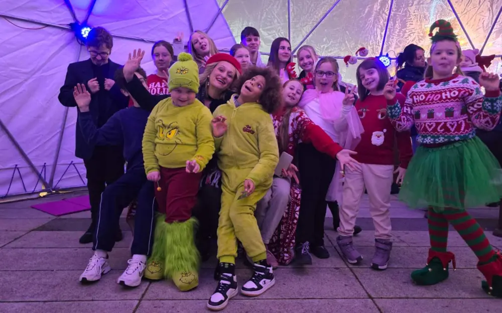 Dramski Advent u Kutini: Božićne priče koje odgajaju publiku i povezuju ...